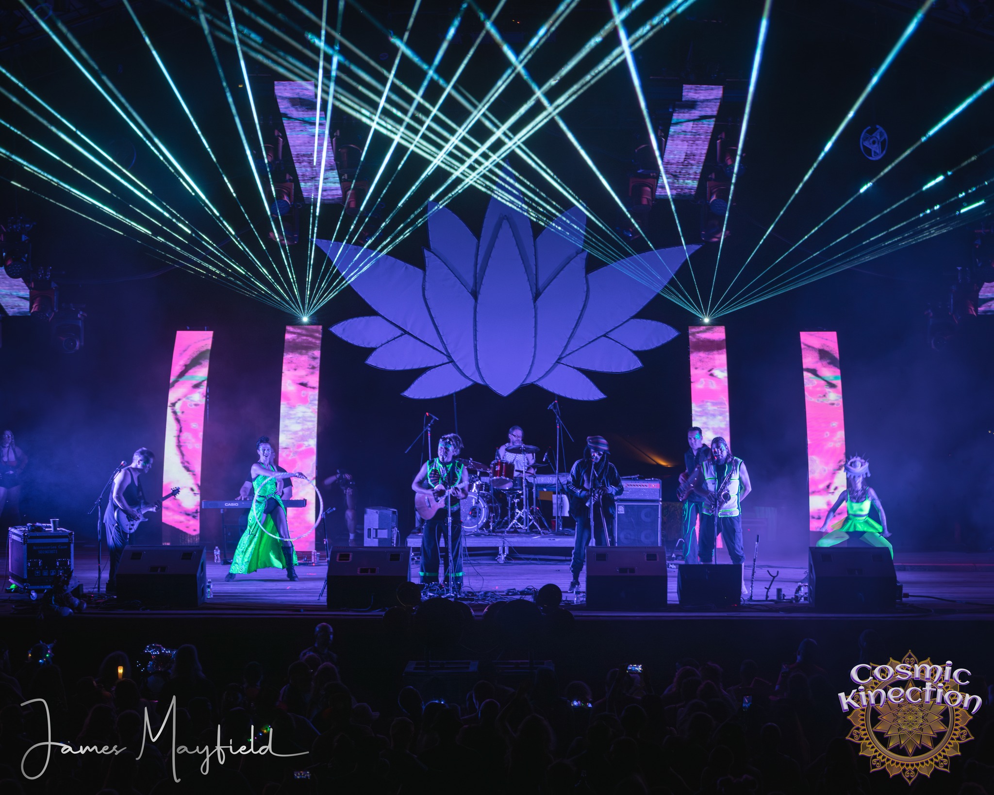 wookiefoot on stage | ReKinection Conscious Events